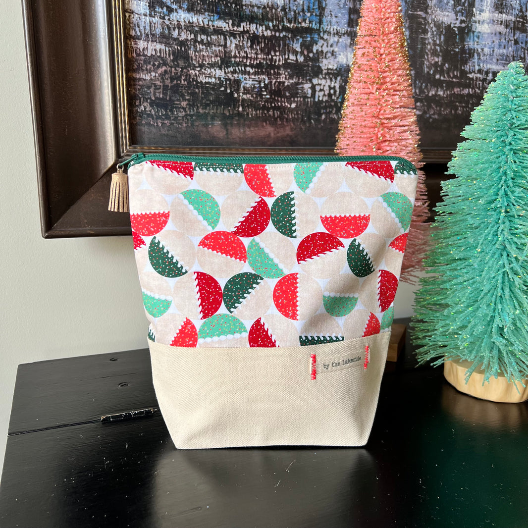 Project Bags – by the lakeside